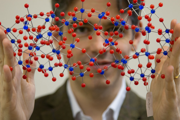 Lee Cronin | Research Communities by Springer Nature