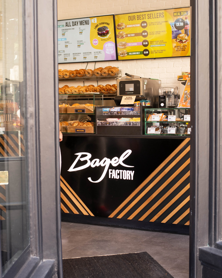 The Bagel Factory powers new menu boards with digital signage | AVIXA ...