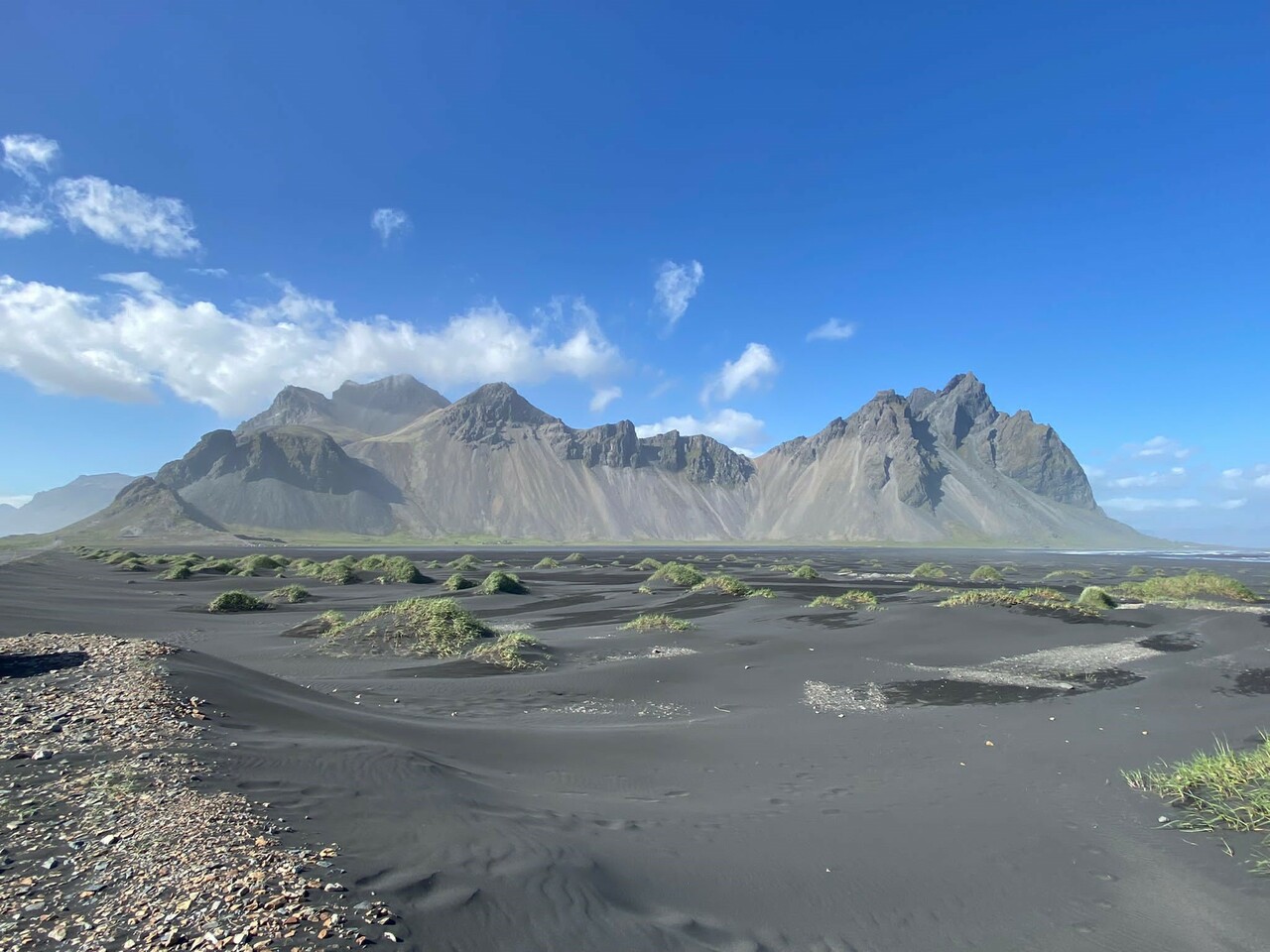 Inside Icelandic Volcanoes: The key to how Earth’s first crust was made ...