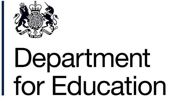 DfE - Apprenticeships and Traineeships – June 2022 | Headlinemoney