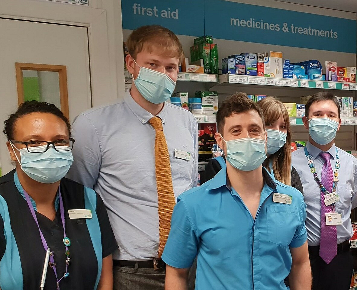 Things to consider when starting on your community pharmacist career ...